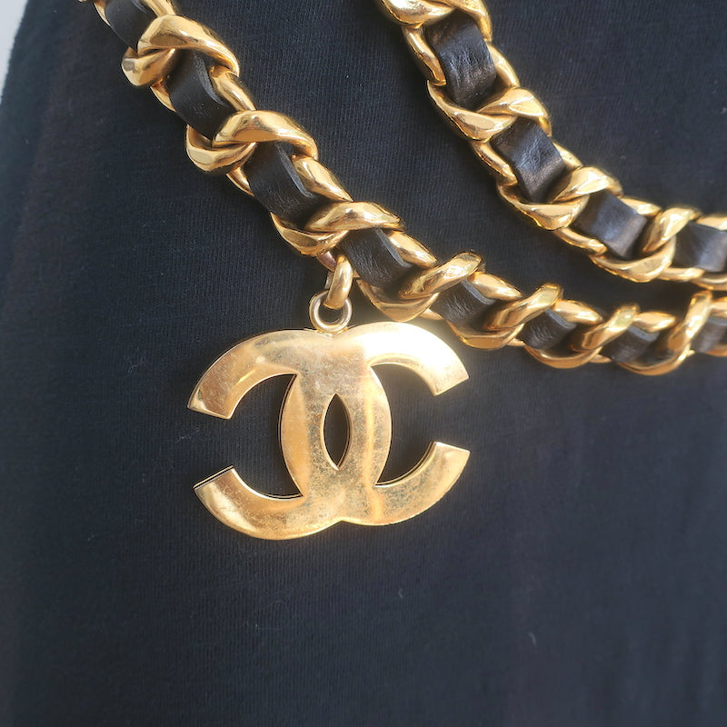 Vintage Chanel 1990 Jumbo CC Triple Draped Leather & Chain Belt Gold/B ...